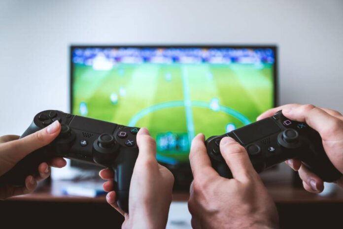 8 Online and Offline Games to Play with Friends - TechnologyHQ