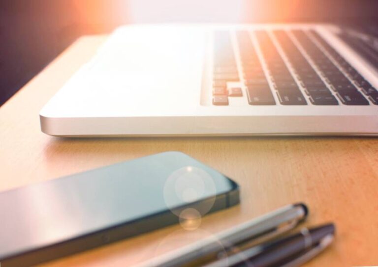 8 Reasons Why Becoming Tech-Savvy is Crucial Nowadays - TechnologyHQ
