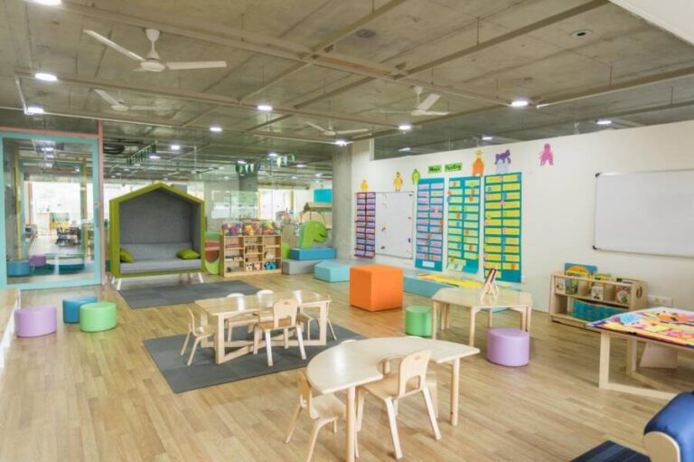 How Technology Can Help the Daycare Enrollment Process - TechnologyHQ